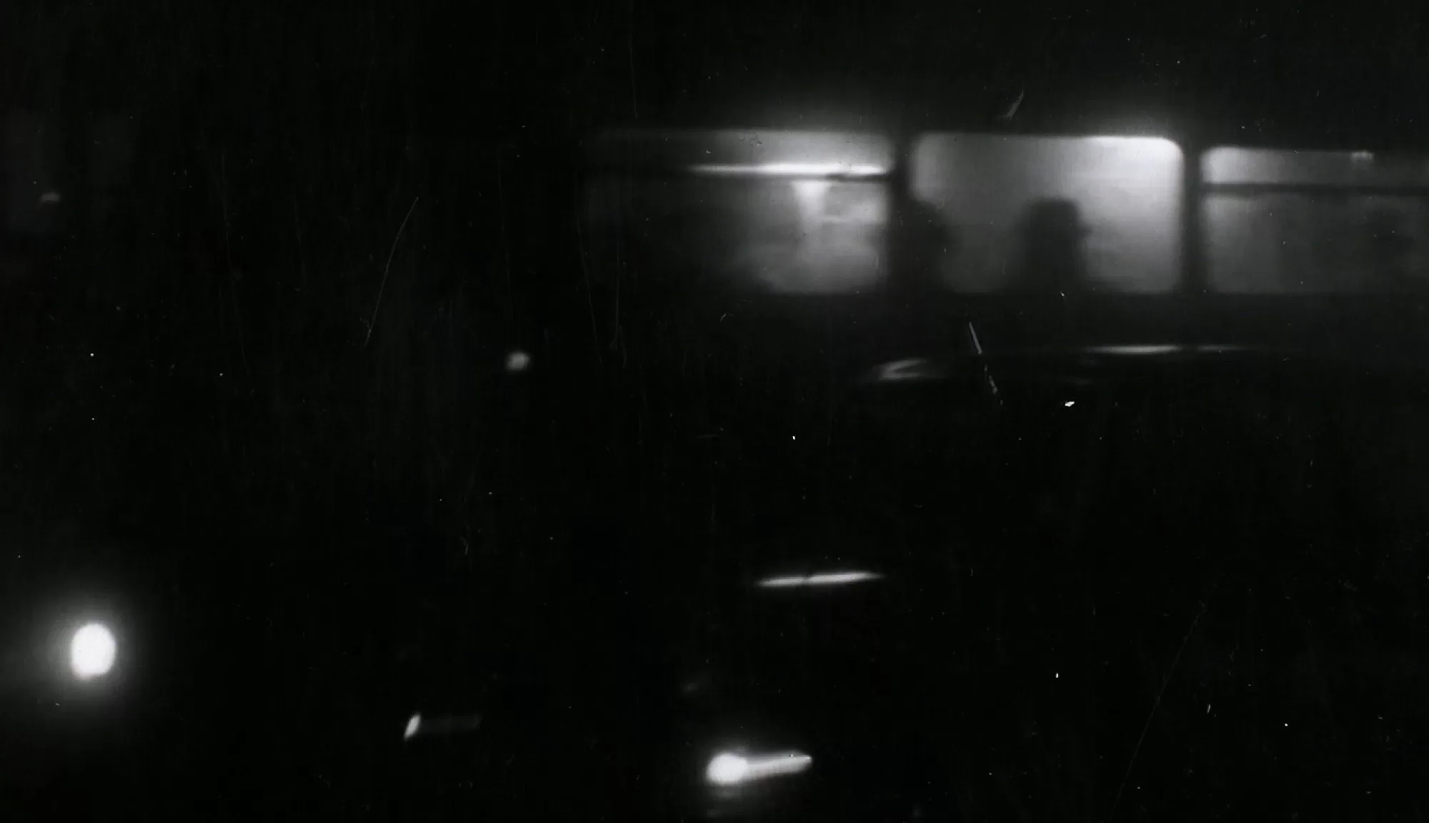 Het Grensgebied: Een Onwaarschijnlijk Verhaal van Paranormale ...